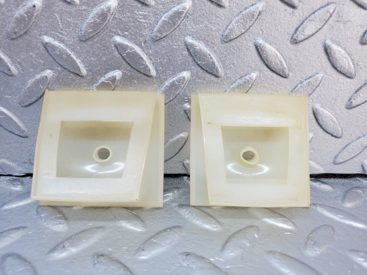 45236 Mercedes-Benz R129 300SL Coupe Door Window Guide Bracket Plastic ...